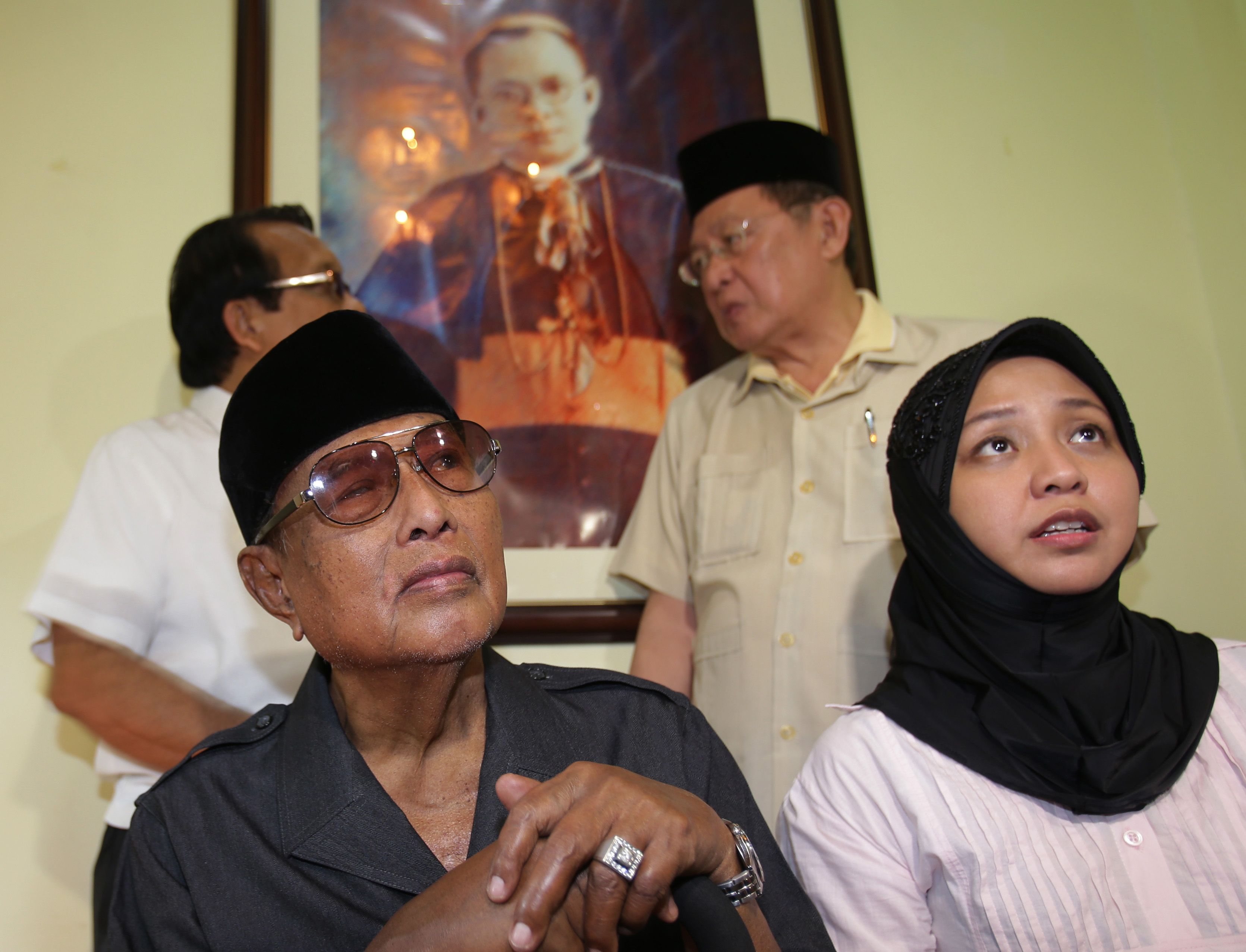 Finding Sulu's lost sultans