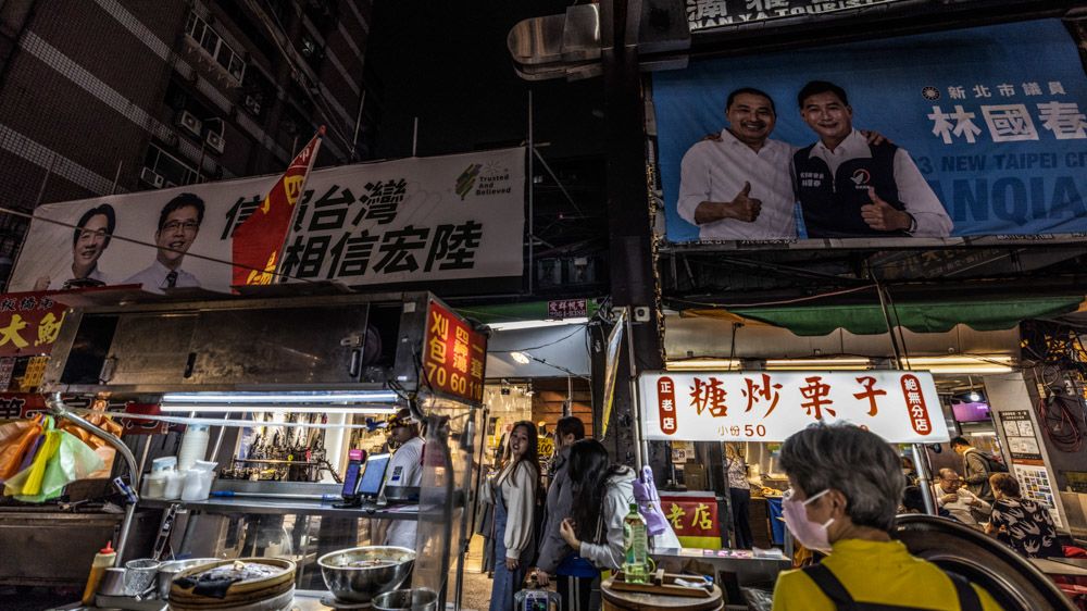 In Pictures: Taiwanese ready to hand power to a new president